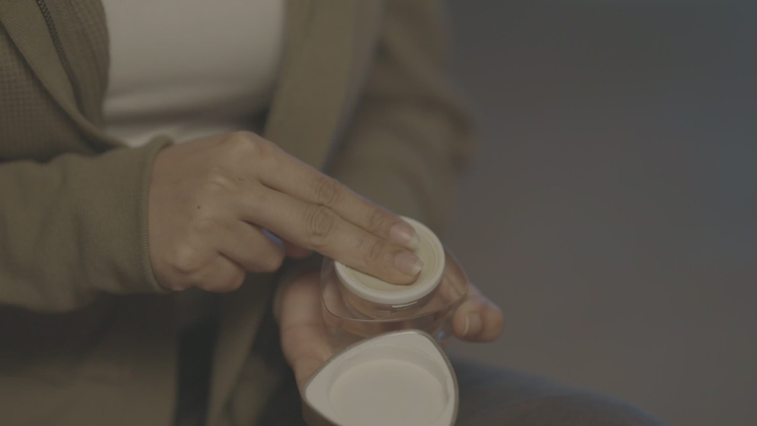 RayGlow Skin Whitening Cream|Trusted by Celebrities [Celebs Skincare]